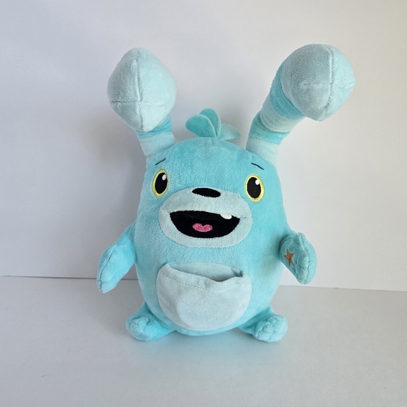 Spin Master | Toys | Spin Master Abby Hatcher Talking Fuzzly Bozzly ...